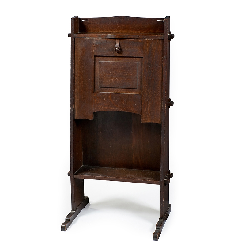 Gustav Stickley | A RARE POPPY TABLE, MODEL NO. 26 | MutualArt