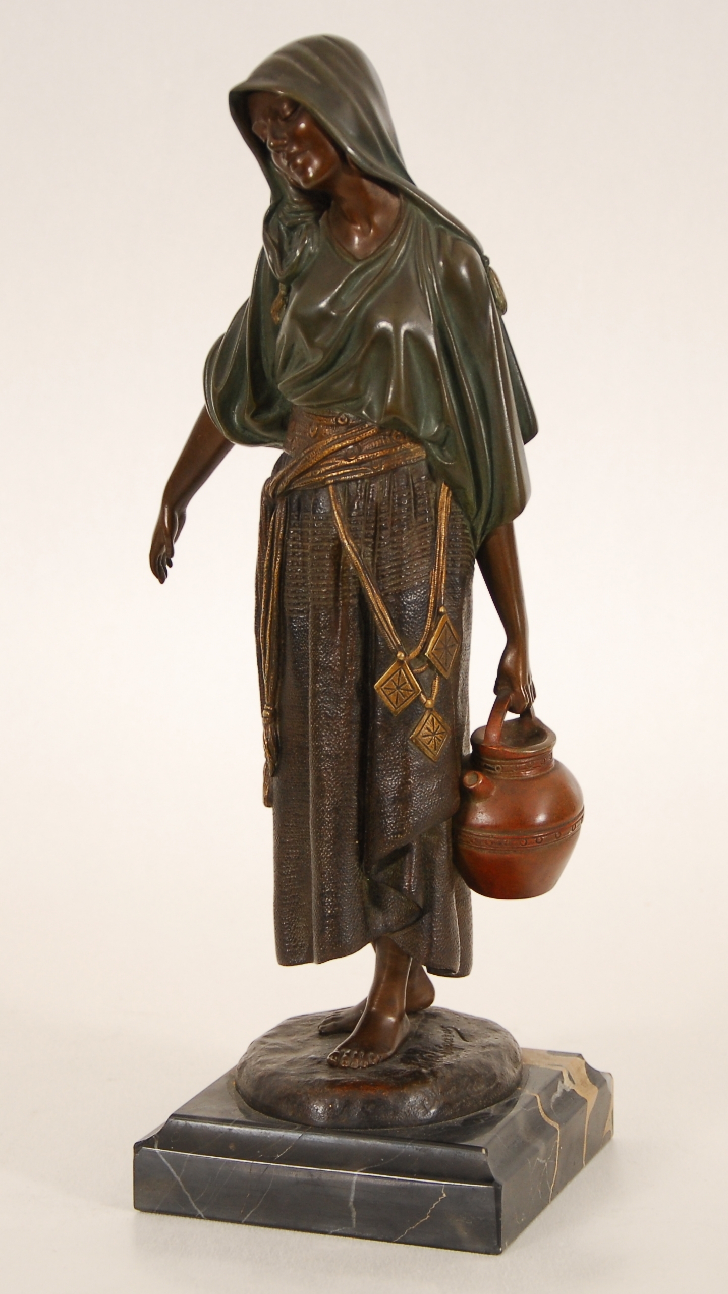 Demétre H. Chiparus | La Sérénade de Pierrot | MutualArt