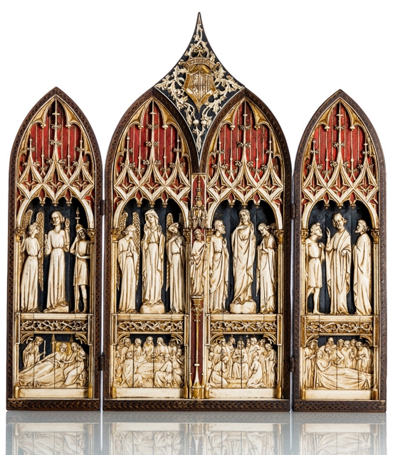 Francisco Pallás-Puig | A FINE GOTHIC STYLE ARLTAR TRIPTYCH | MutualArt