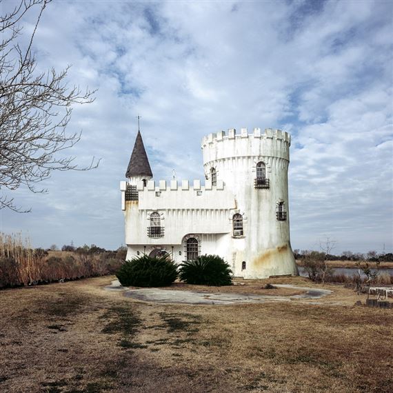 American Structures | Exhibitions | MutualArt