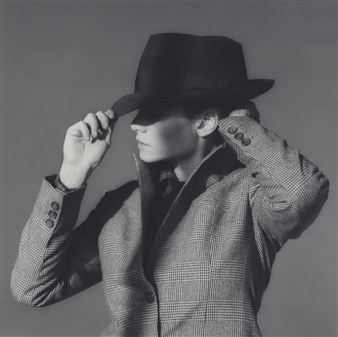 Mapplethorpe Robert | LISA LYON (1982) | MutualArt