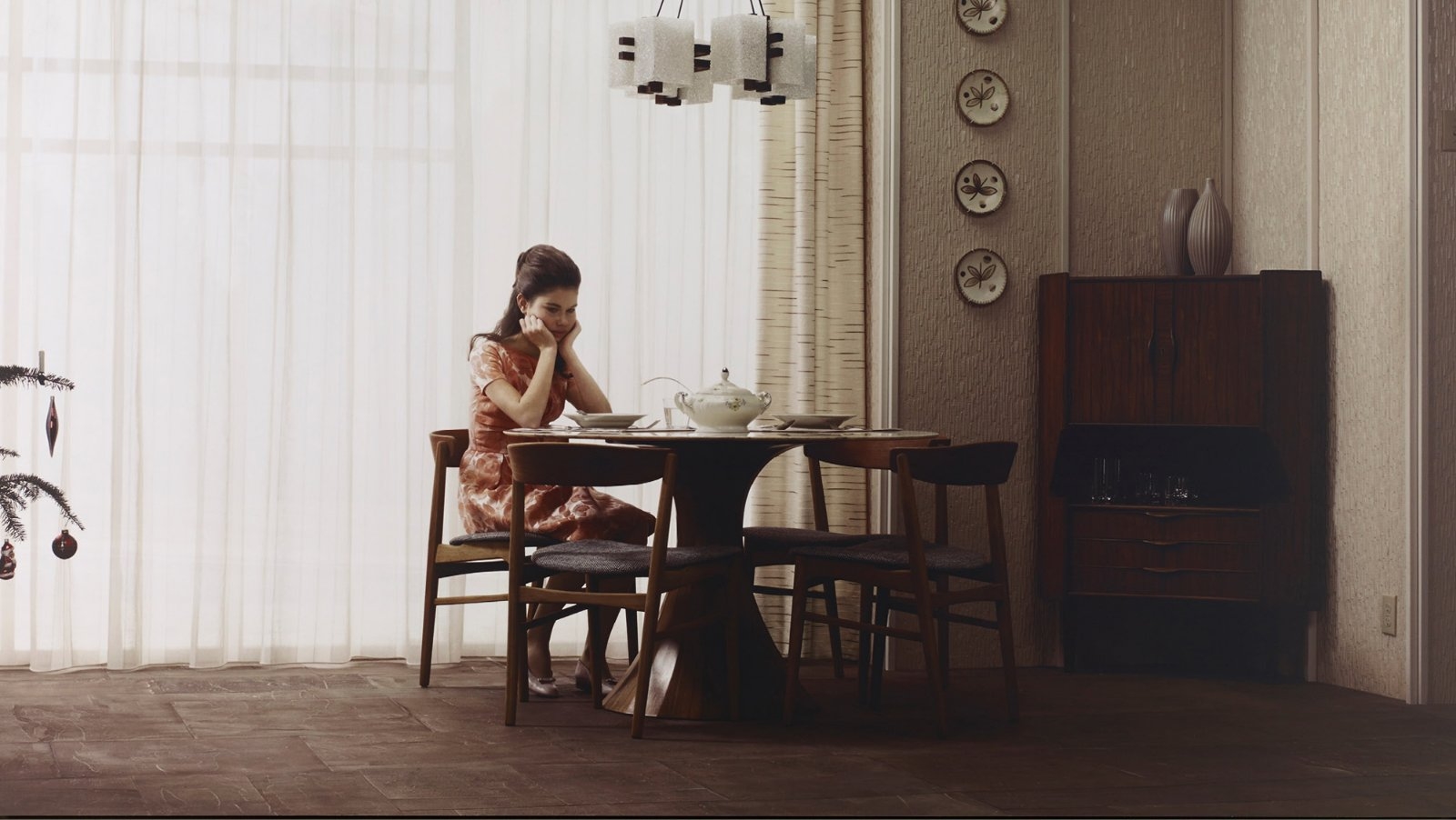 Erwin Olaf | GRIEF, SARAH (2007) | MutualArt