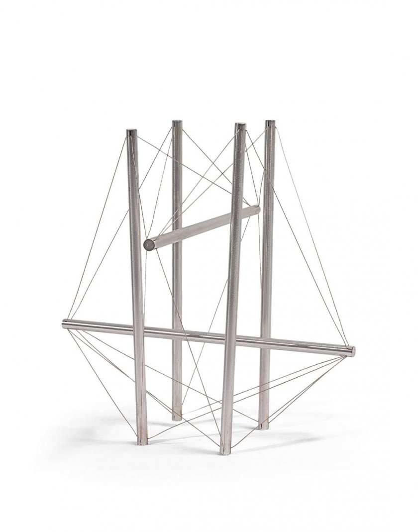 Kenneth Snelson | B-TREE II (1981 - 2003) | MutualArt