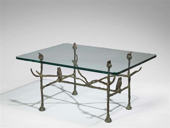 Diego Giacometti | Table basse trapézoïdale, modèle aux hiboux et aux ...