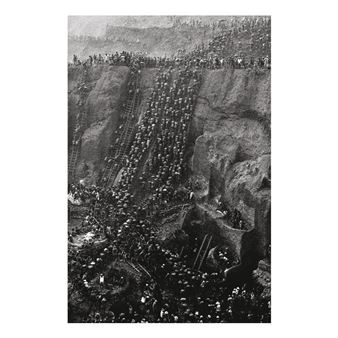 Sebastião Salgado | Gold Mine, Serra Pelada, Brazil (Figure Eight ...