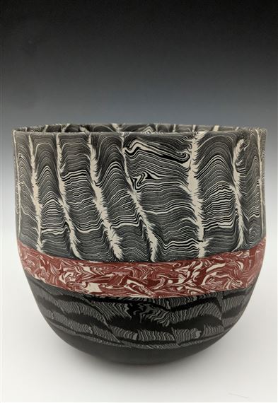 Thomas Hoadley | Tall black and white nerikomi vase | MutualArt