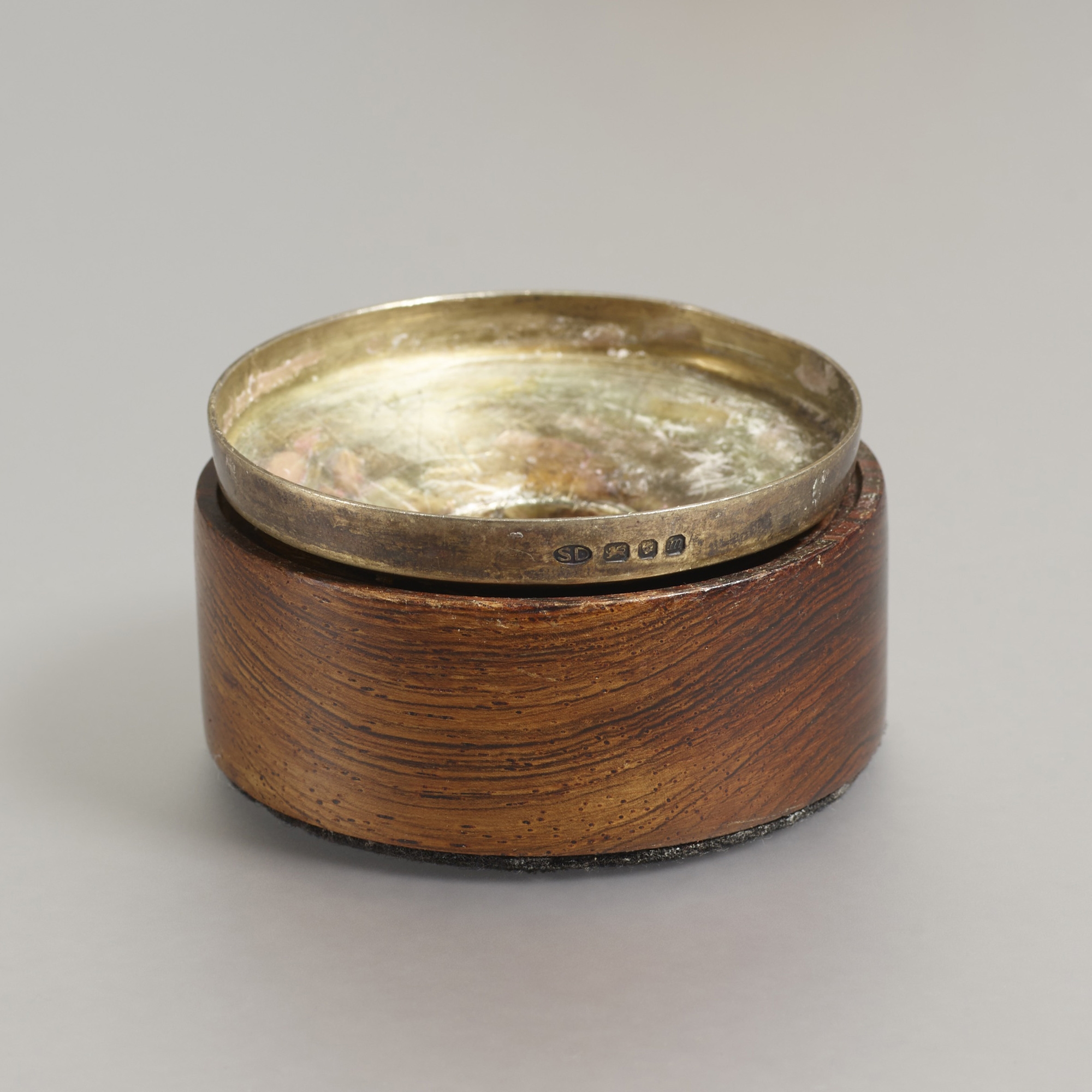 Stuart Devlin | candle holders, set of six | MutualArt