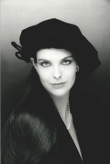 Dominique Issermann | Isabelle Adjani (1982) | MutualArt