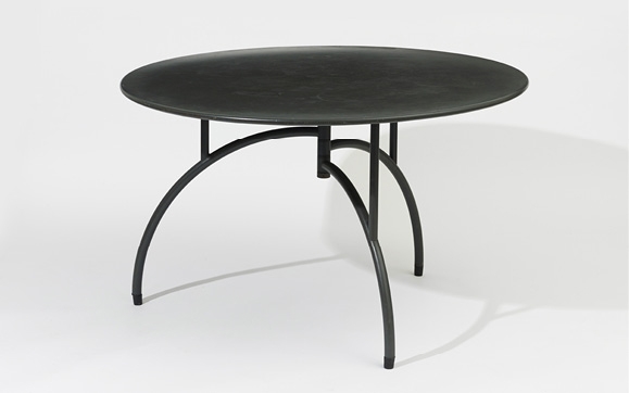 Philippe Starck | TABLE «TIPPY JACKSON» (Circa 1982) | MutualArt