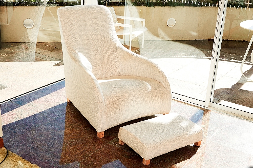 Antonio Citterio | Kalos Chair, 'Apta Collection' | MutualArt