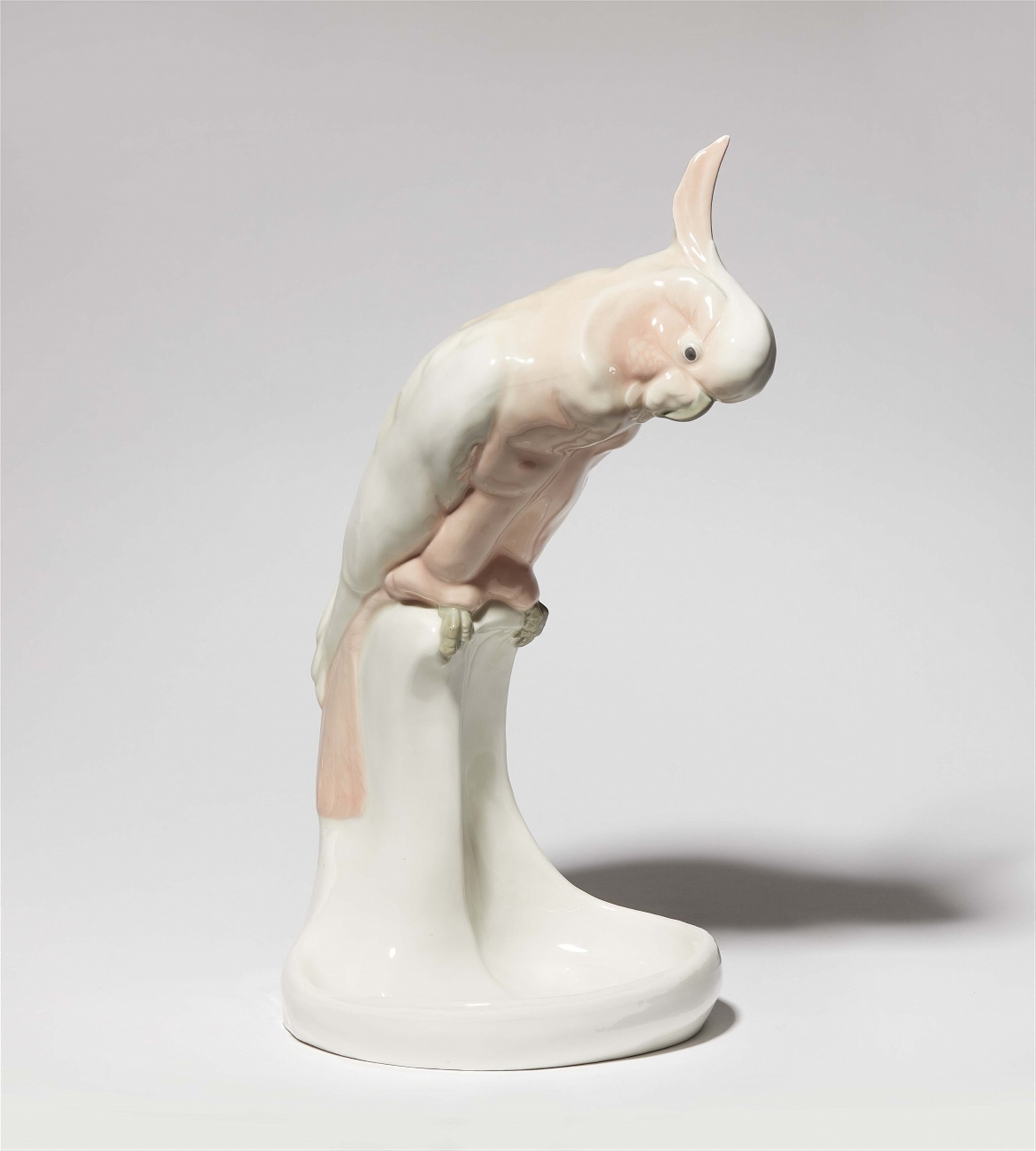 Paul Walther | A dish with a cockatoo (1907) | MutualArt