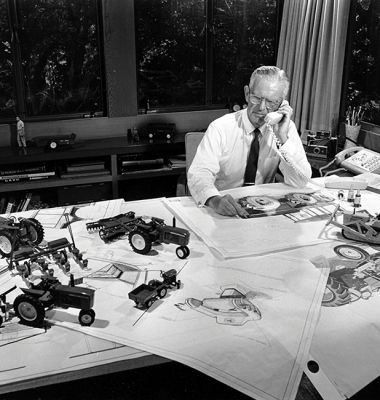 Henry Dreyfuss: Designs for the... | Exhibitions | MutualArt