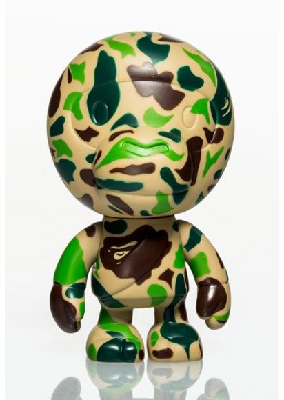Medicom Toy | APE Agent Nigo, J-E1 77 Unkle Deluxe Two Pack (2000 ...