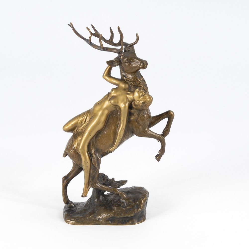 Richard Thuss | Mädchen auf dem Hirsch | MutualArt