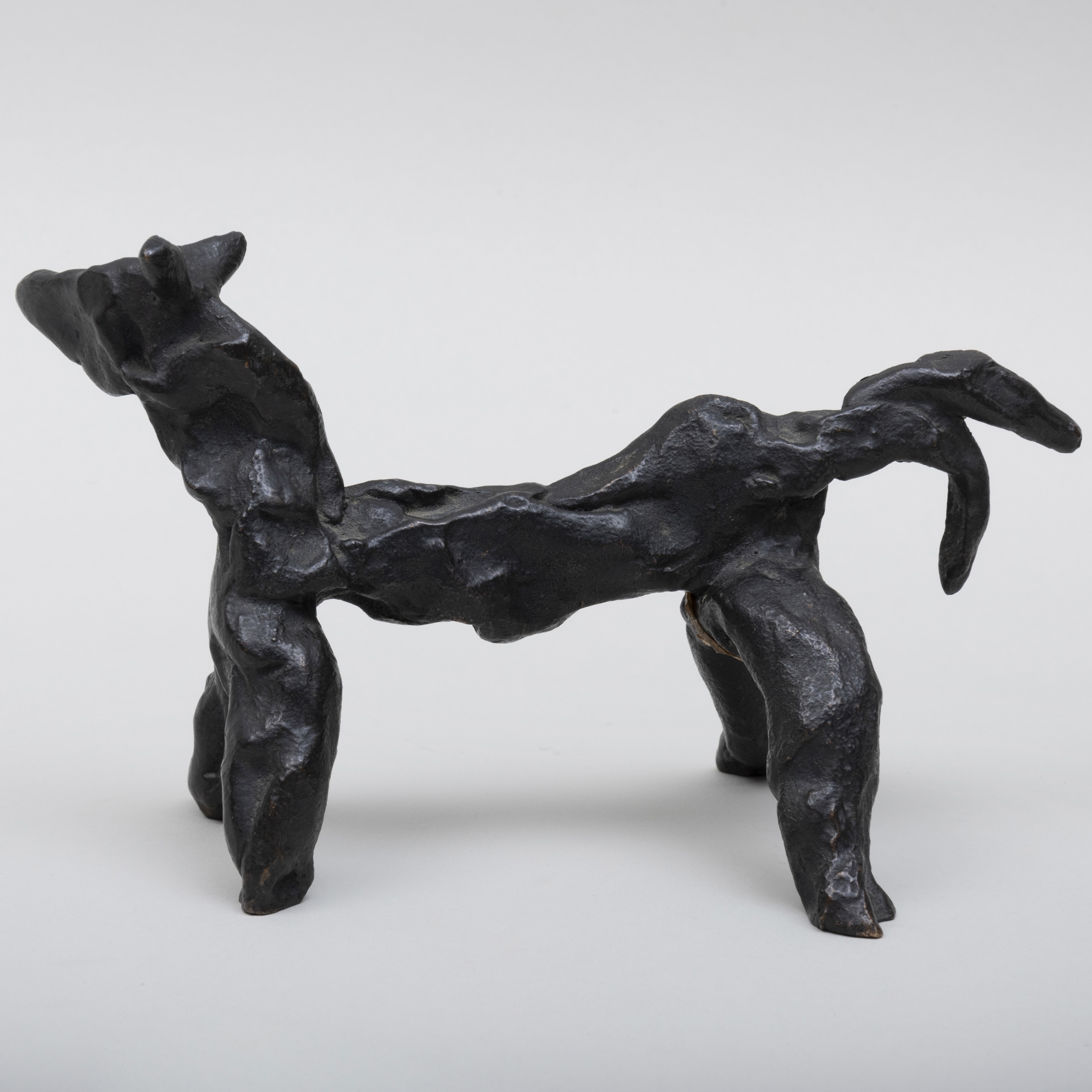 Alexander Calder | Cheval II (1930 - 1964) | MutualArt