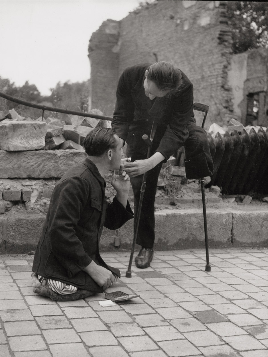 Richard Peter Sen | Kraftfahrpark im Ausstellungsgelände, Dresden,1946 ...
