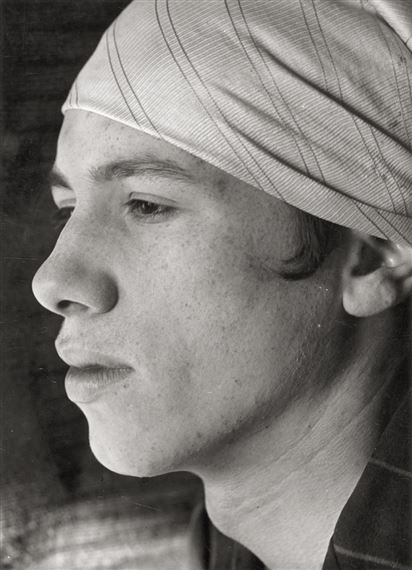 Elsa Thiemann | Portrait of the artist Hans Thiemann with head scarf ...