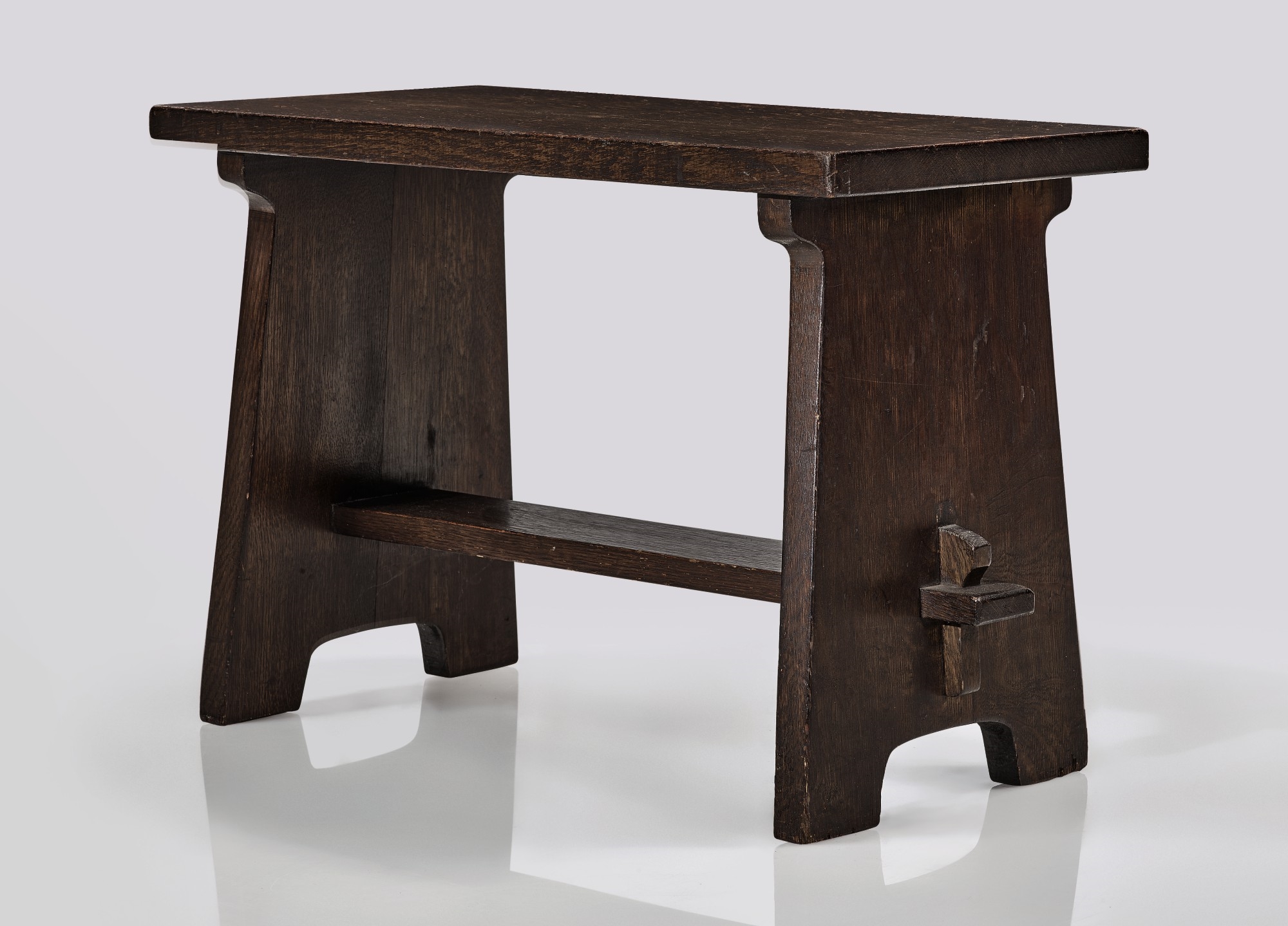 Gustav Stickley | A RARE POPPY TABLE, MODEL NO. 26 | MutualArt