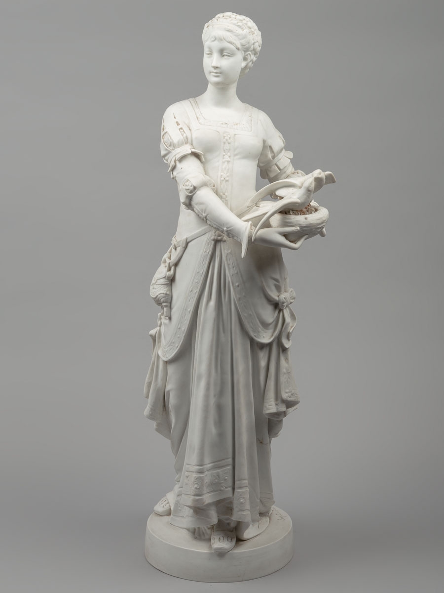 Free Standing Sculpture Artists