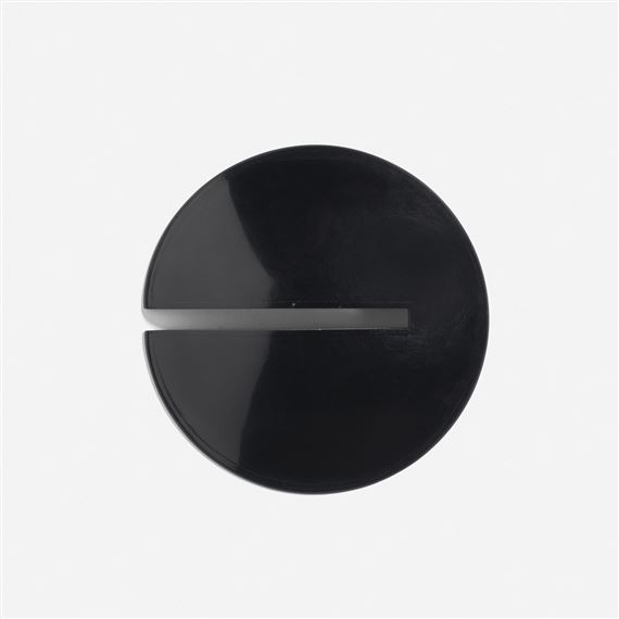 Lisa Gralnick | brooch (1988) | MutualArt