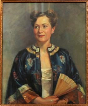 Elizabeth Shoumatoff | 9 Artworks at Auction | MutualArt