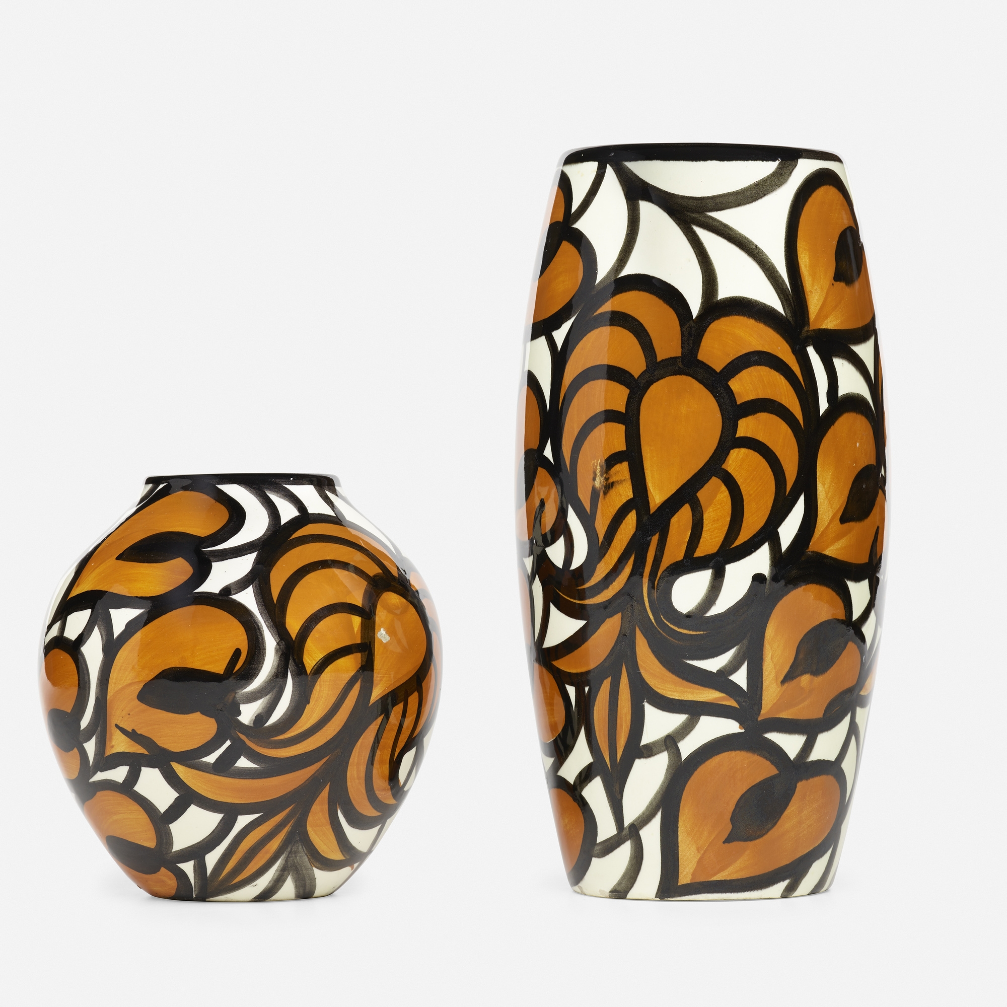 Eva Zeisel | vases, set of two (Circa 1930) | MutualArt