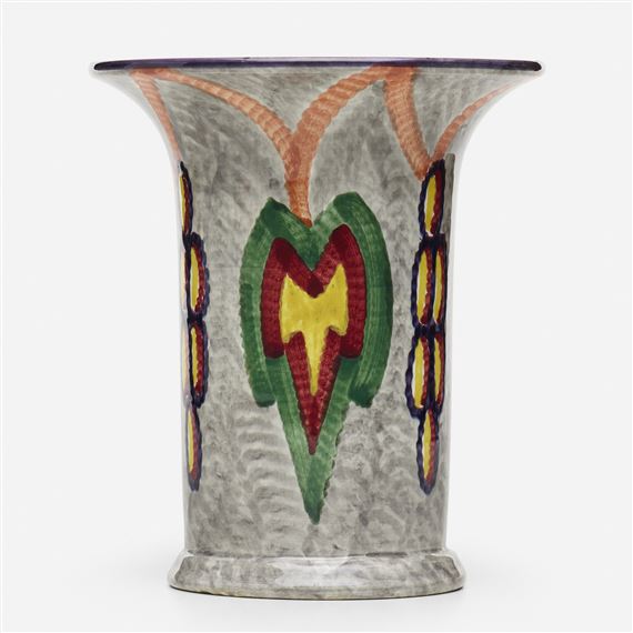 Eva Zeisel | vase (Circa 1930) | MutualArt