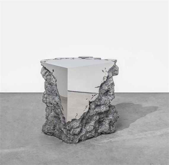 Hongjie Yang | 1 Artworks | MutualArt