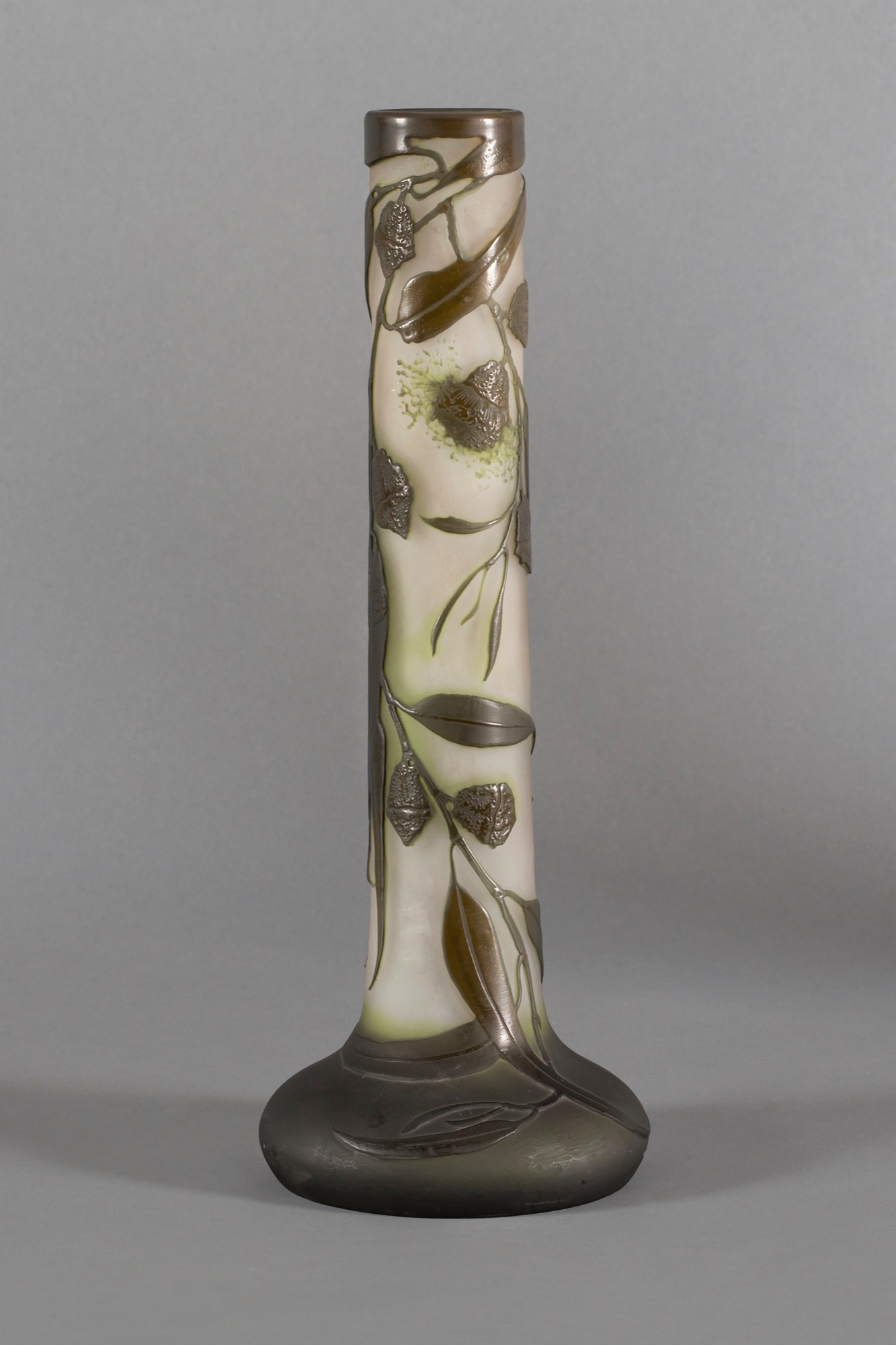 Emile Gallé | Vaso (1900) | MutualArt