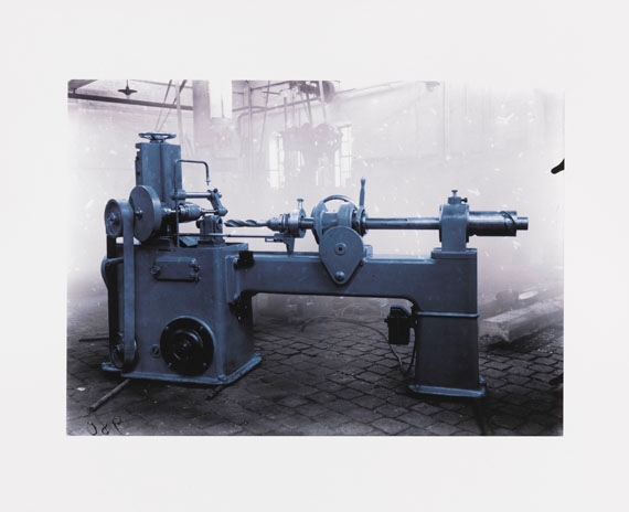 Thomas Ruff | Maschinen 0980 (2005) | MutualArt