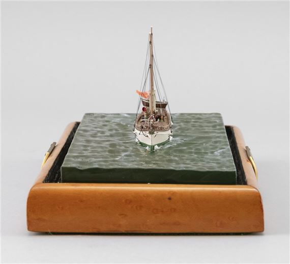Donald McNarry | Superbly detailed miniature model of the steam yacht ...