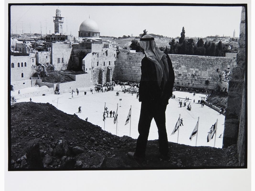 Alon Reininger | Jerusalem, Wailing Wall (1978) | MutualArt