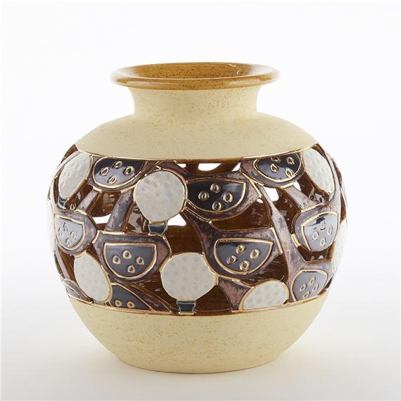 Bonnie Waletzko | Reticulated Golf Vase | MutualArt