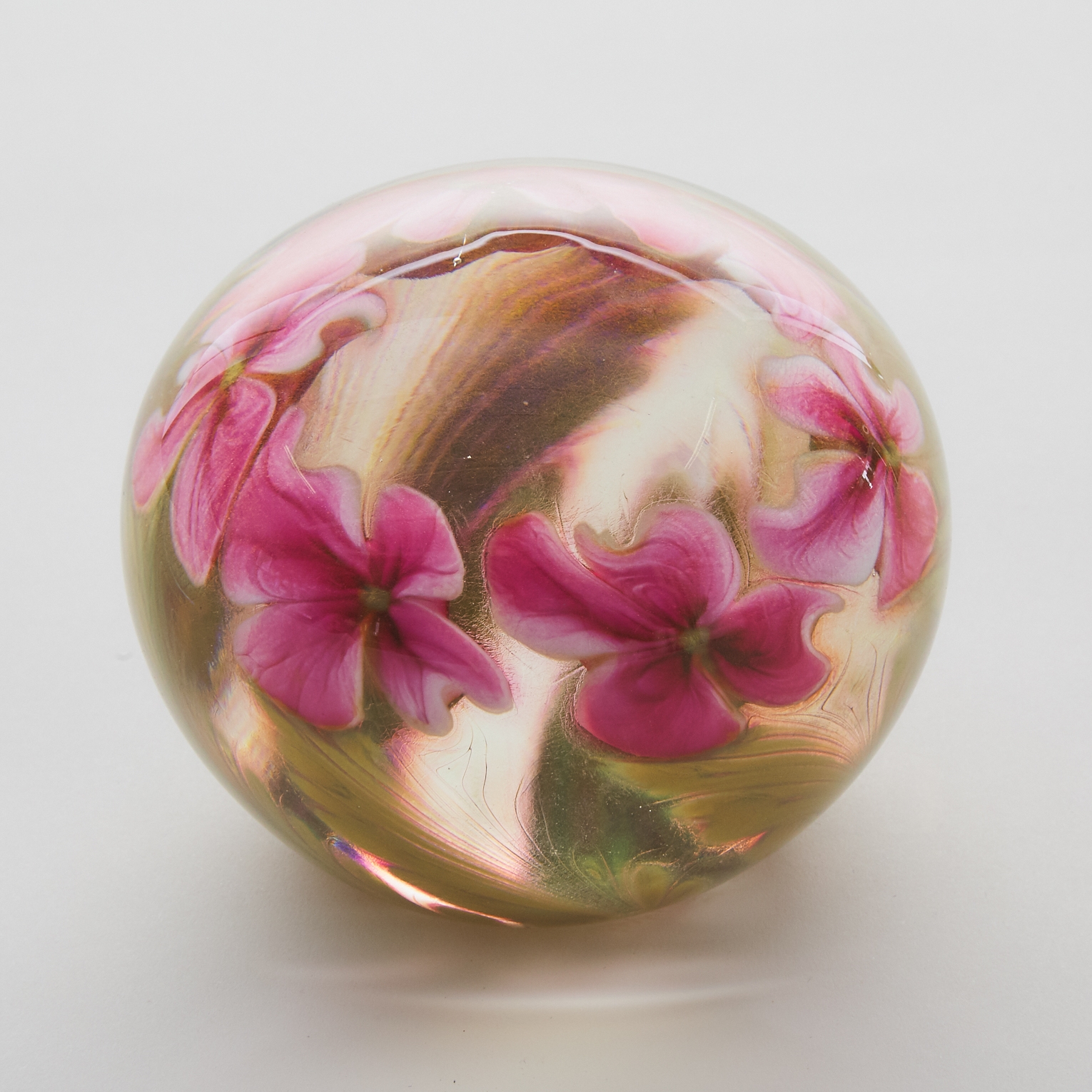 Charles Lotton | Multi Flora Magnum Glass Paperweight (1980) | MutualArt