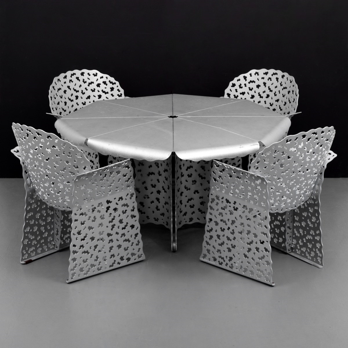Richard Schultz | Topiary Dining Table | MutualArt