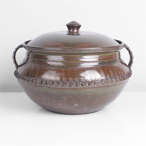 Michael Cardew | 'Gwari' Casserole from the Abuja Pottery (Circa 1960 ...