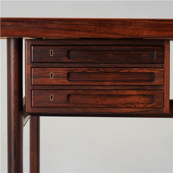 Mølgaard-Nielsen Orla | an executive desk | MutualArt