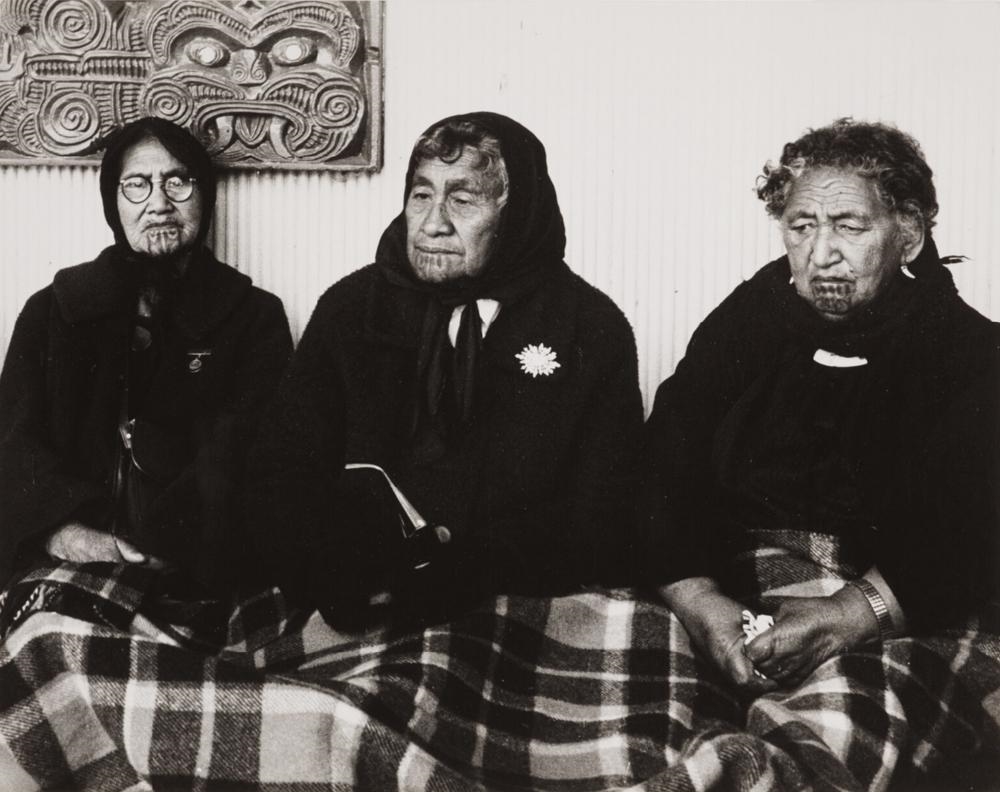 Marti Friedlander | Ngapera Paraki, Rangi Ruri, Rea Rewiri. (From the ...