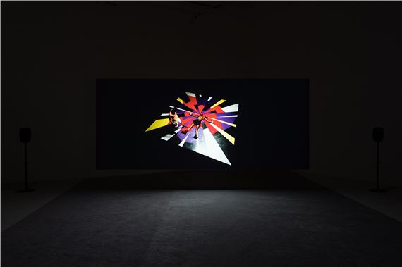 Sophie Cundale | Artist Overview | MutualArt