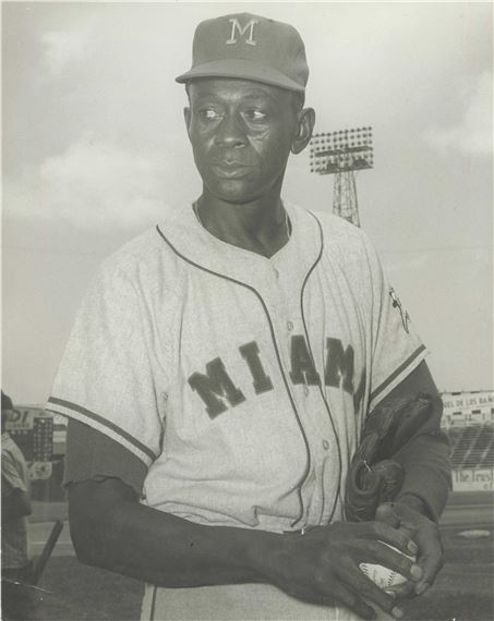 Ramoncito Fernandez | Biography