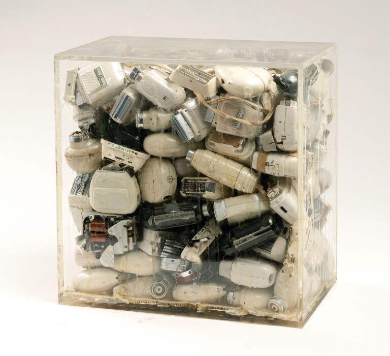 Arman | Accumulation rasoirs (1969 - 1972) | MutualArt