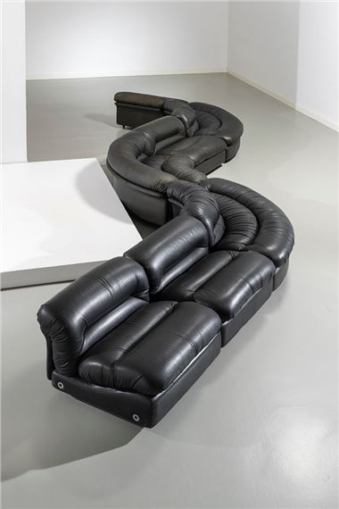 Giampiero Vitelli | Divano modulare mod. Grandangolo (70) | MutualArt