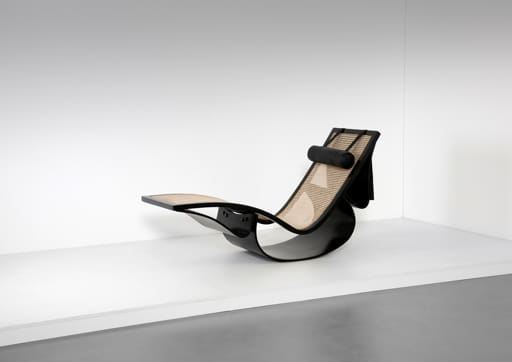 Oscar Niemeyer | Rio rocking chaise longue (1970) | MutualArt
