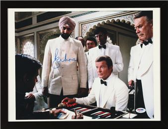 Alan Hume | A signed colour photograph of the English actor Sir Roger ...