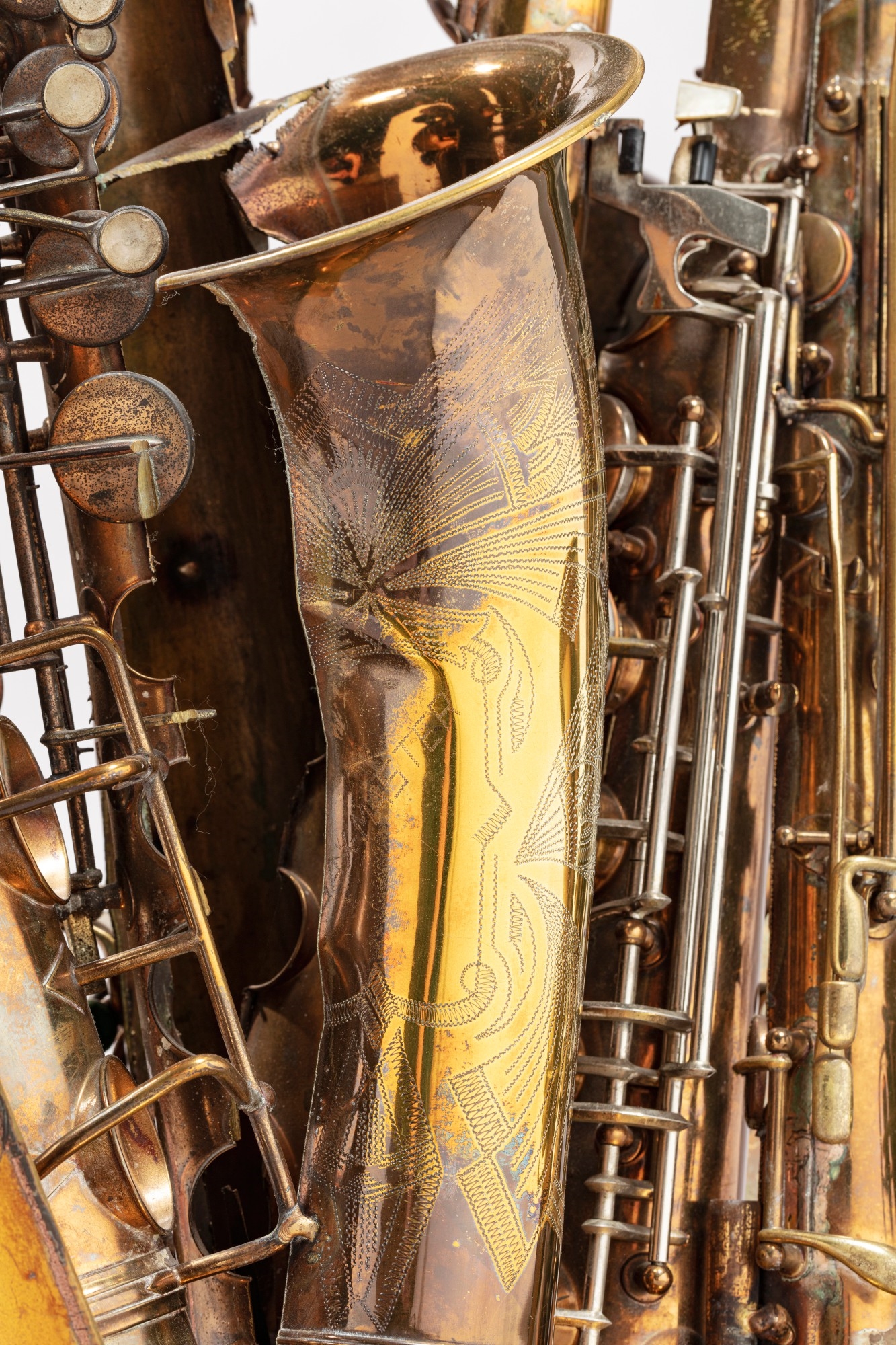 Fernandez Arman | Saxophones | MutualArt