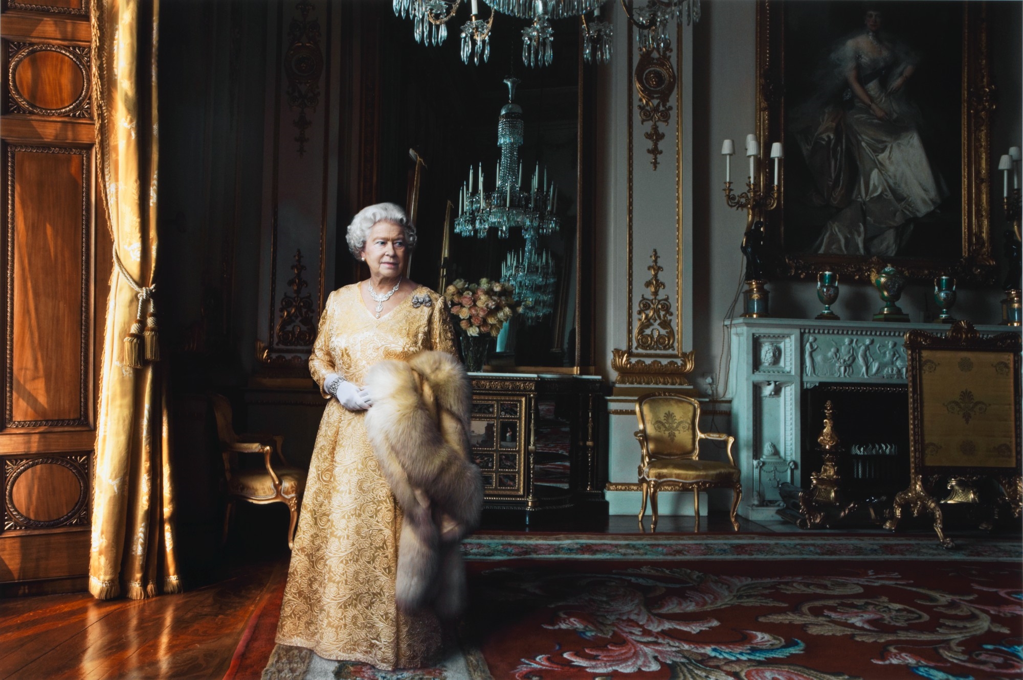 Annie Leibovitz | Queen Elizabeth II, Buckingham Palace, London (2007 ...
