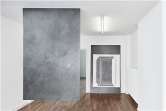 Lisa Klinger | Artist Overview | MutualArt