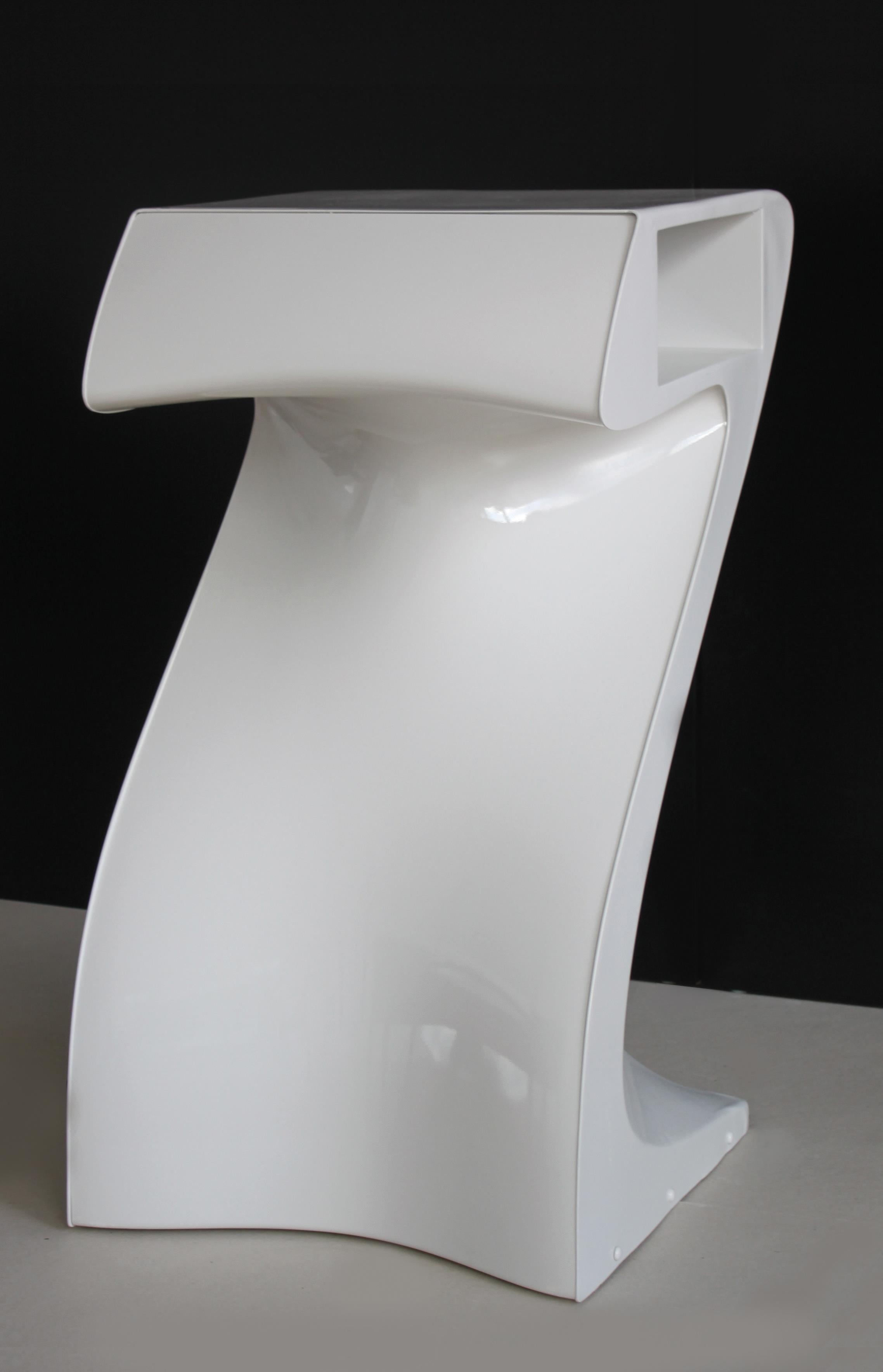 Zaha Hadid | Mesa table (2007) | MutualArt