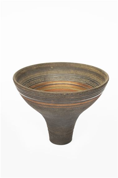 Glynn Hugo | 11 Artworks at Auction | MutualArt