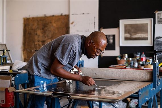 Setlamorago Mashilo | 14 Artworks at Auction | MutualArt